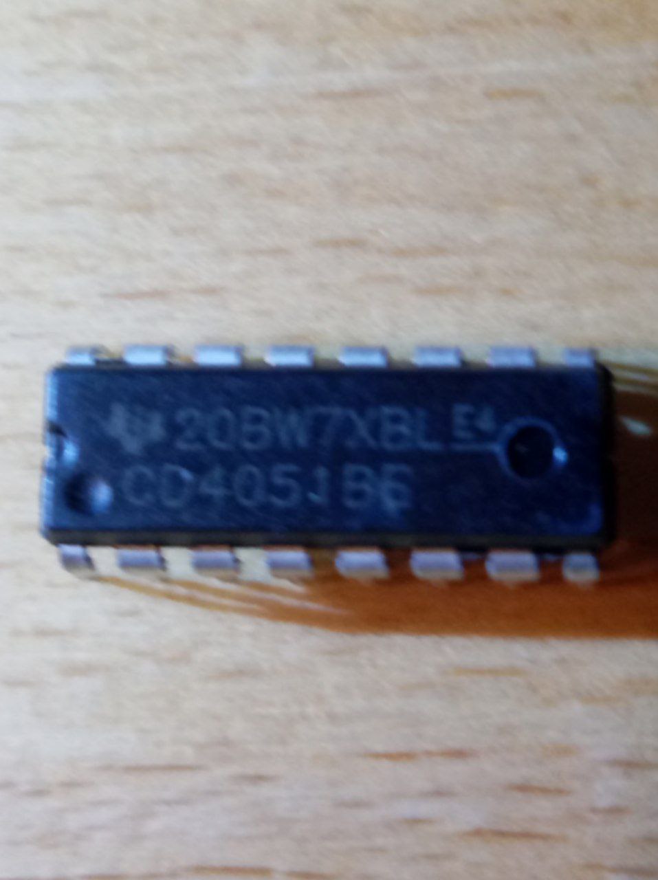 IC's : LUCA ELEKTRONIK SHOP